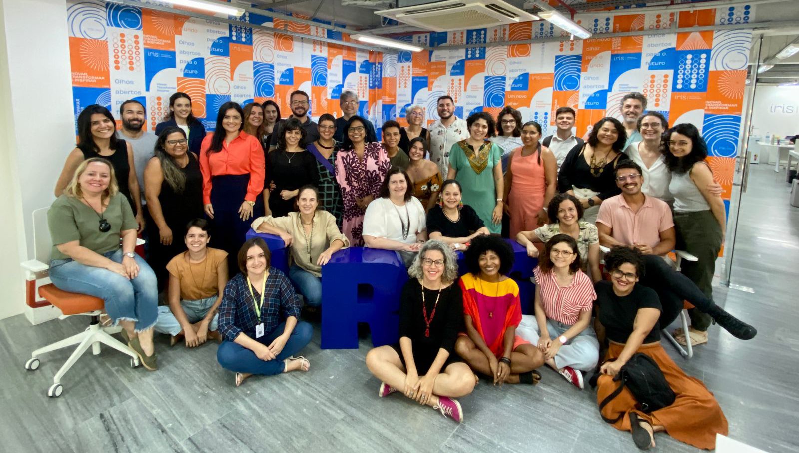 ÍRIS capacita profissionais do Instituto Mirante em Linguagem Simples - ÍRIS